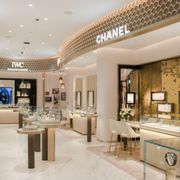 HYPERBEES - Updated October 2025 - 14 Reviews - 6517 Pacific Blvd ...