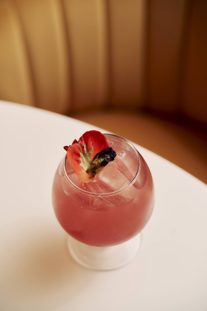 BINGE BAR - 57 Photos & 18 Reviews - 506 H St NE, Washington, District ...