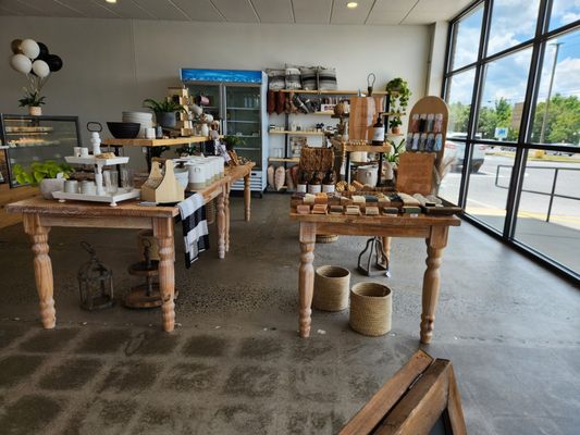 MILL 72 BAKE SHOP & CAFE - Updated December 2025 - 13 Photos - 1784 ...