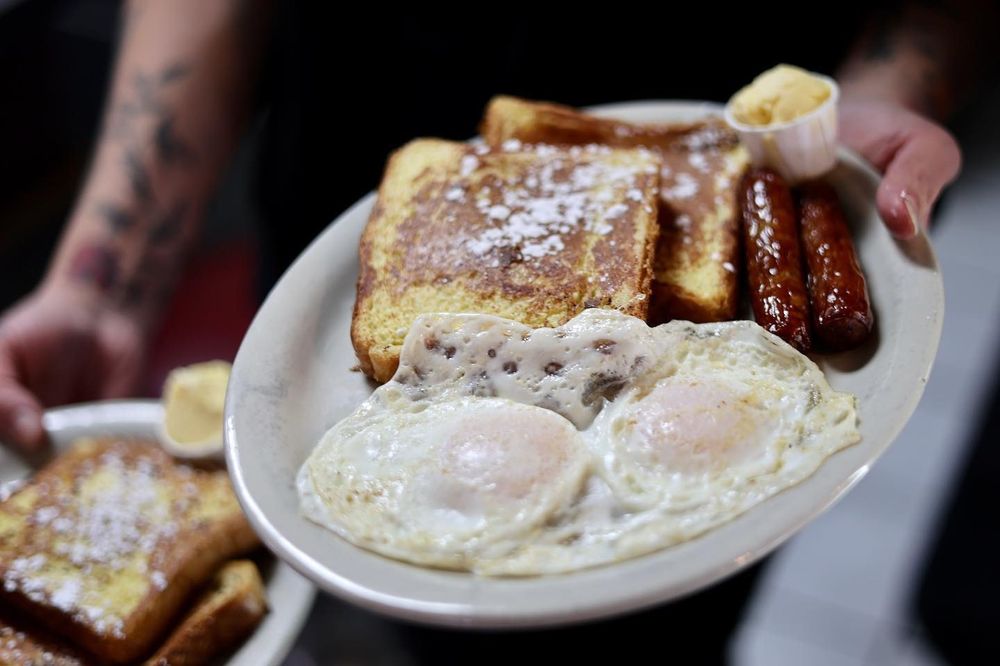 COUNTRYSIDE RESTAURANT - Updated December 2025 - 12 Photos & 13 Reviews ...