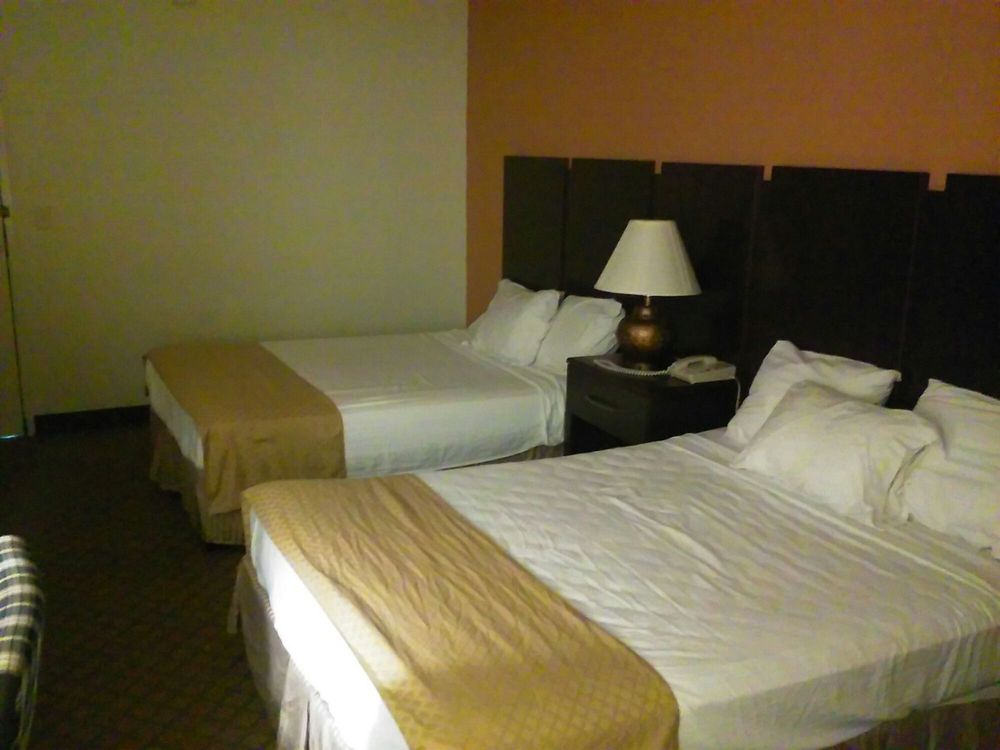 VICTORY INN - Updated April 2025 - 23730 Michigan Ave, Dearborn ...