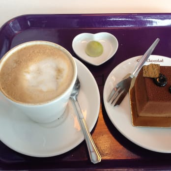 CAFE CHOCOLAT - 14 Photos - Lounge 1, Schiphol, Noord-Holland, The ...