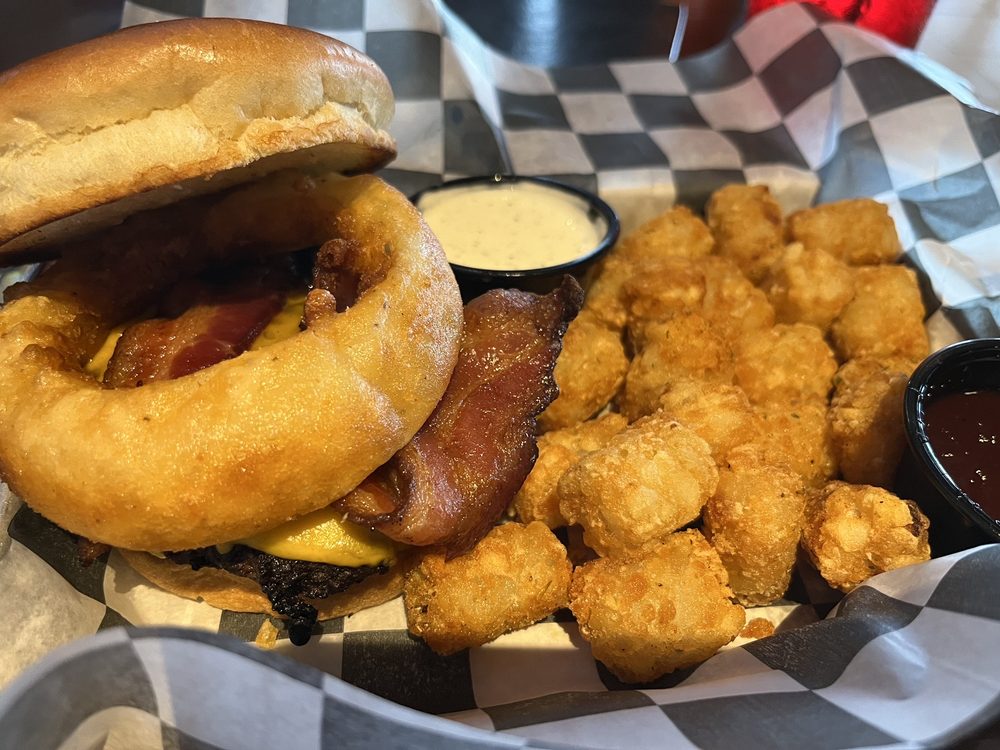 MUDDY COW - Updated January 2026 - 20 Photos & 58 Reviews - 5991 ...