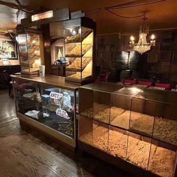 THE OLD SPAGHETTI FACTORY - Updated January 2026 - 911 Photos & 886 ...