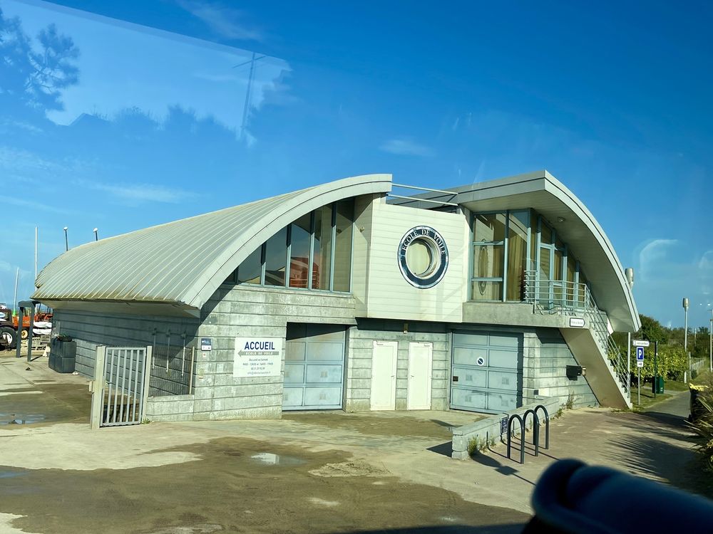 JUNO BEACH MEMORIAL - 22 Photos - 14470 Graye-sur-Mer Frankreich, Graye ...