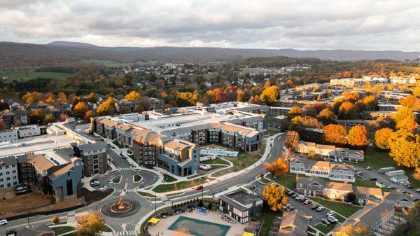HUB BLACKSBURG - Updated May 2026 - 11 Reviews - 1201 Snyder Ln ...