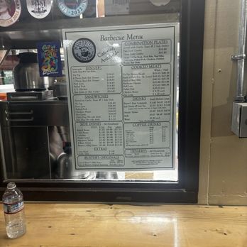 BUSTER’S SOUTHERN BBQ - Updated October 2025 - 788 Photos & 1129 ...