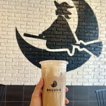 DELUNA DESSERT CAFE - Updated December 2024 - 640 Photos & 314 Reviews ...