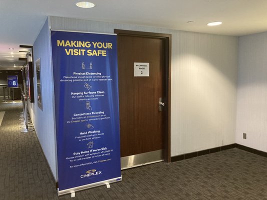 CINEPLEX CINEMAS VARSITY AND VIP - Updated December 2024 - 68 Photos ...