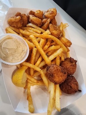 AUCTION HOUSE - Updated December 2024 - 11 Photos & 15 Reviews - 29 ...