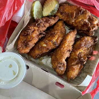 CHUCKS HOT CHICKEN - Updated August 2024 - 39 Photos & 45 Reviews ...