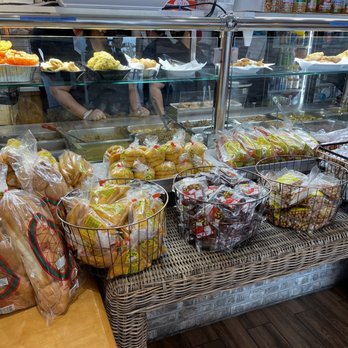 ANIL’S ROTI SHOP & BAKERY - Updated July 2025 - 40 Photos & 64 Reviews ...