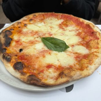EMMA PIZZERIA - Updated April 2025 - 422 Photos & 238 Reviews - Via dei ...