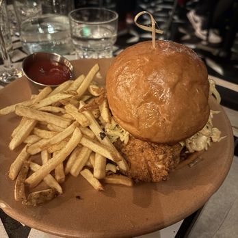 OESTE BAR & CAFE - Updated June 2025 - 740 Photos & 570 Reviews - 722 ...