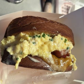 EGG TUCK - Updated July 2024 - 276 Photos & 197 Reviews - 326 N ...