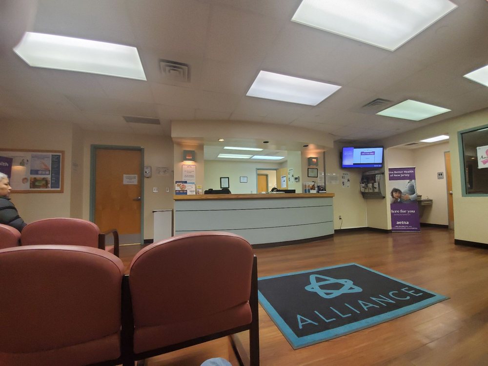 ALLIANCE COMMUNITY HEALTHCARE - 29 Reviews - Family Practice - 115 ...