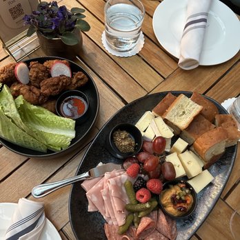 REFLECTIONS TERRACE - ROSEWOOD HOTEL - Updated July 2024 - 344 Photos ...