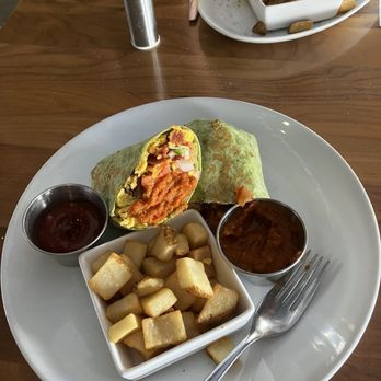 HUNNY’S RESTAURANT & BAR - Updated January 2026 - 64 Photos & 45 ...