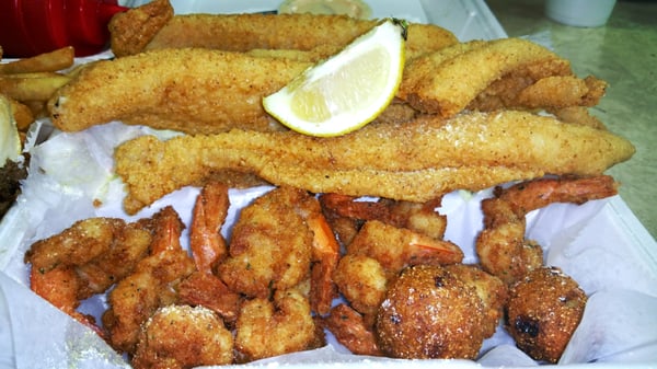 CAPTAIN LA FISH AND CHICKEN - 60 Photos & 55 Reviews - 1770 E Texas St ...