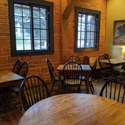 CALICO CUPBOARD CAFE AND BAKERY - MOUNT VERNON - Updated August 2024 ...