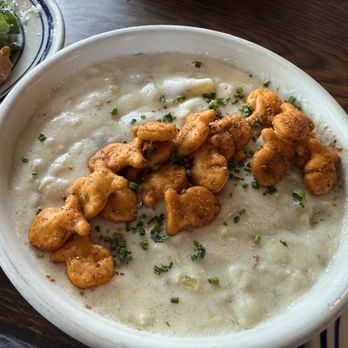 MR. FISH CHIPS & CHOWDER - Updated October 2025 - 98 Photos & 54 ...