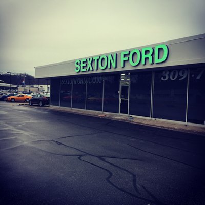 SEXTON FORD SALES & SERVICE - Updated November 2025 - 24 Photos & 19 ...