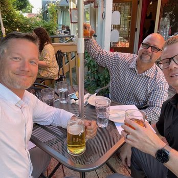 RED HOUSE - Updated June 2025 - 568 Photos & 602 Reviews - 410 Burnett ...