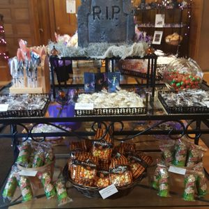 HEBERT CANDIES - 74 Photos & 47 Reviews - 574 Hartford Tpke, Shrewsbury ...
