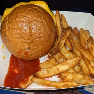 REGAL CROSSROADS - CARY - 114 Photos & 187 Reviews - 501 Caitboo Ave ...