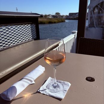 JAMES & MAIN - Updated July 2025 - 61 Photos & 47 Reviews - 1 Main St ...