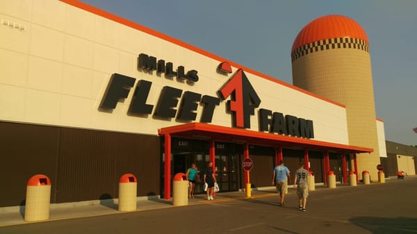 FLEET FARM - Updated July 2025 - 30 Photos & 44 Reviews - 8400 Lakeland ...