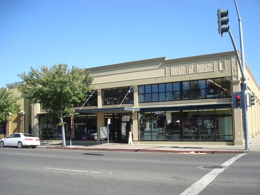 EIGHTH & MAIN ANTIQUE CENTER - 10 Photos & 25 Reviews - 745 Main St ...