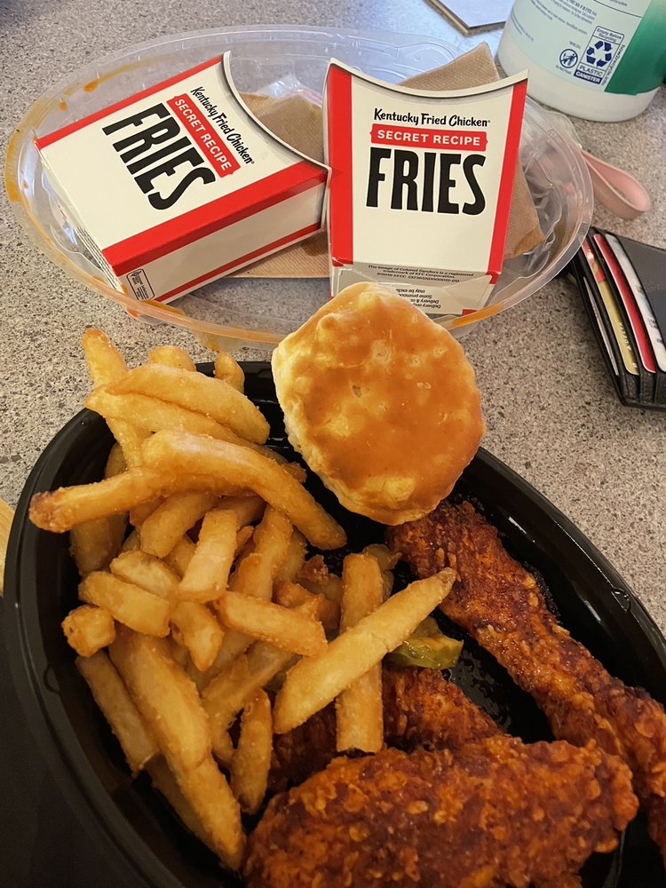 KFC - Updated December 2025 - 20 Photos & 65 Reviews - 2300 SW 336th St ...