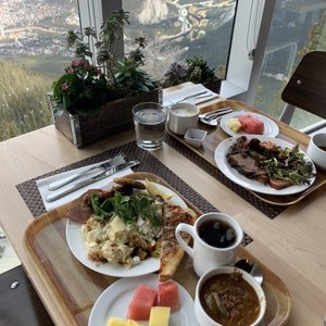 NORTHERN LIGHTS ALPINE KITCHEN - 29 Photos & 14 Reviews - 1 Mountain ...