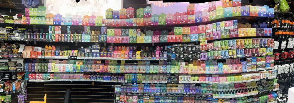 SMOKE H TOBACCO OUTLETS - Updated August 2025 - 24 Photos - 112 Ne Plz ...