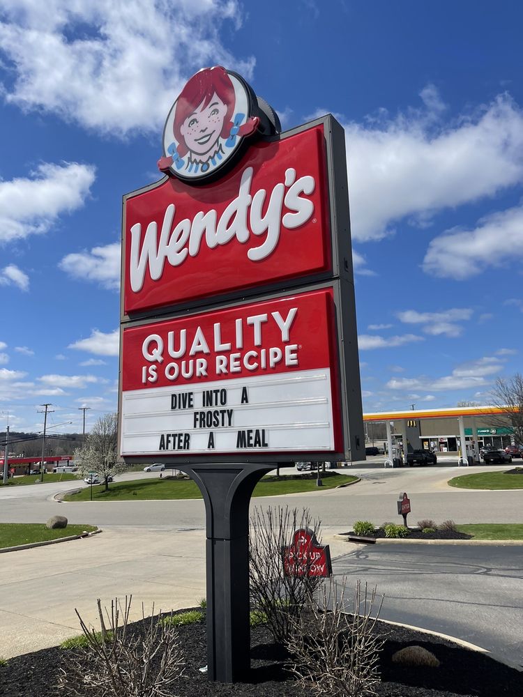 WENDY’S - 4040 Greentree Avenue S.W., Canton, Ohio - Fast Food ...