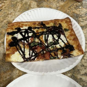 KOP PIZZA - Updated December 2025 - 32 Photos & 31 Reviews - 580 ...