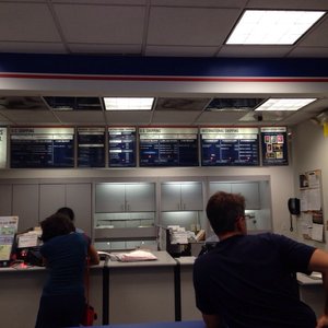 US POST OFFICE - Updated October 2025 - 77 Reviews - 185 W John St ...
