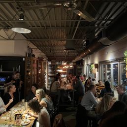 MOTT ST - Updated October 2025 - 2160 Photos & 1124 Reviews - 1401 N ...