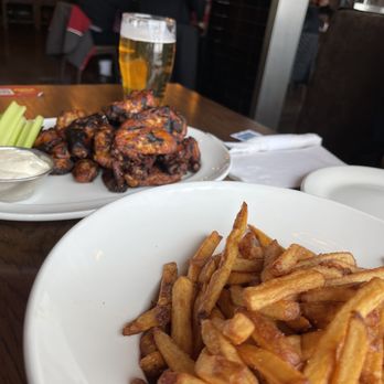 BIG RIG KITCHEN & BREWERY - Updated September 2025 - 104 Photos & 42 ...