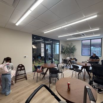 THE BURROW CAFE AND PLAY - Updated March 2025 - 61 Photos - 618 N Mills ...