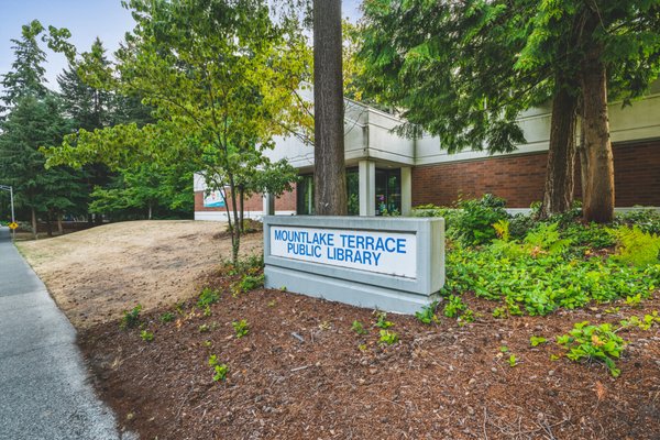 MOUNTLAKE TERRACE LIBRARY - Updated August 2025 - 47 Photos & 12 ...