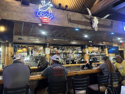 BULLPEN GRILL AND WATERING HOLE - Updated December 2025 - 26 Photos ...