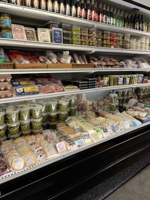 ARNIE’S BUTCHER AND GOURMET SHOP - Updated October 2025 - 77 Photos ...