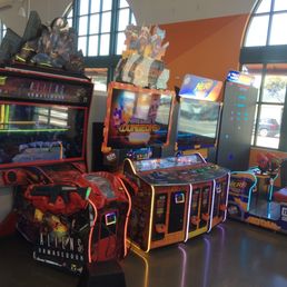 SUBPAR MINIATURE GOLF - Updated December 2025 - 475 Photos & 379 ...