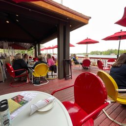BOSTWICK LAKE INN - Updated December 2025 - 157 Photos & 198 Reviews ...