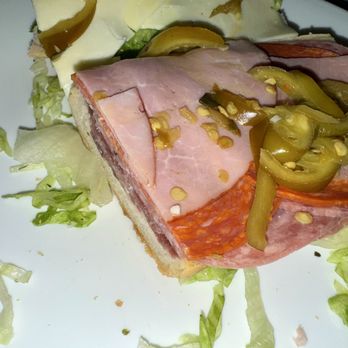 SUMMIT & MAIN - Updated December 2025 - 21 Photos & 51 Reviews - 1 W ...