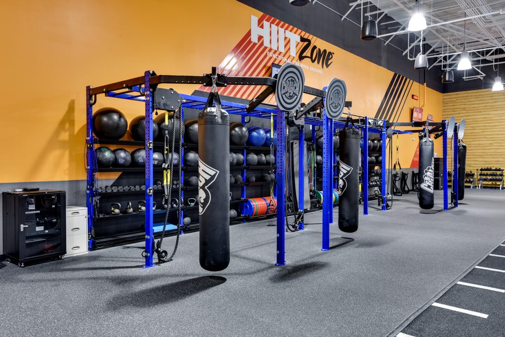 CRUNCH FITNESS - CREEDMOOR - Updated January 2026 - 39 Photos & 46 ...