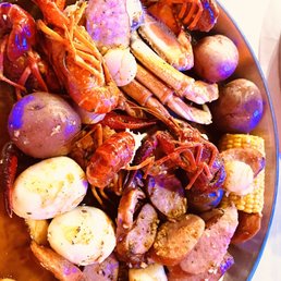 THE TANGY CRAB - Updated February 2025 - 103 Photos & 87 Reviews - 7433 ...