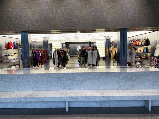 BAPE STORE - 39 Photos & 42 Reviews - 8810 Melrose Ave, West Hollywood ...